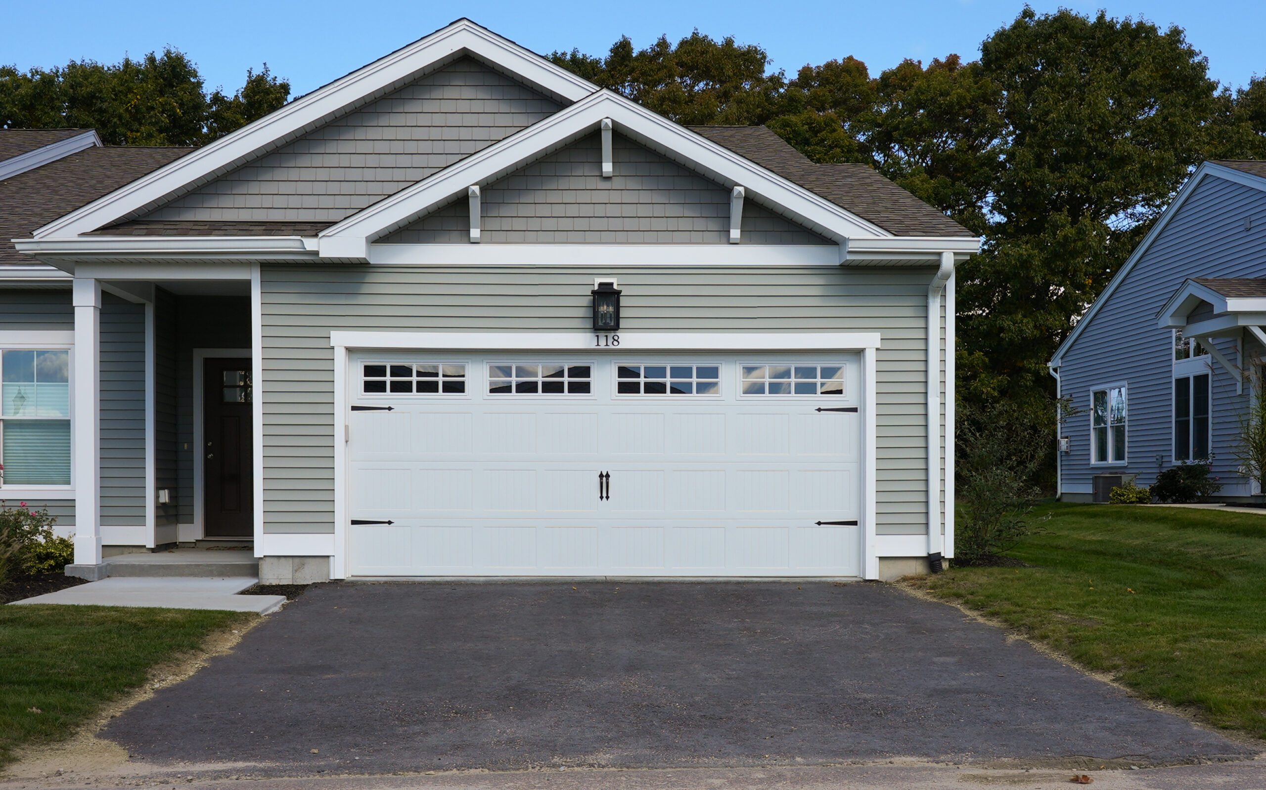 Blackstone, MA | Landmark Door